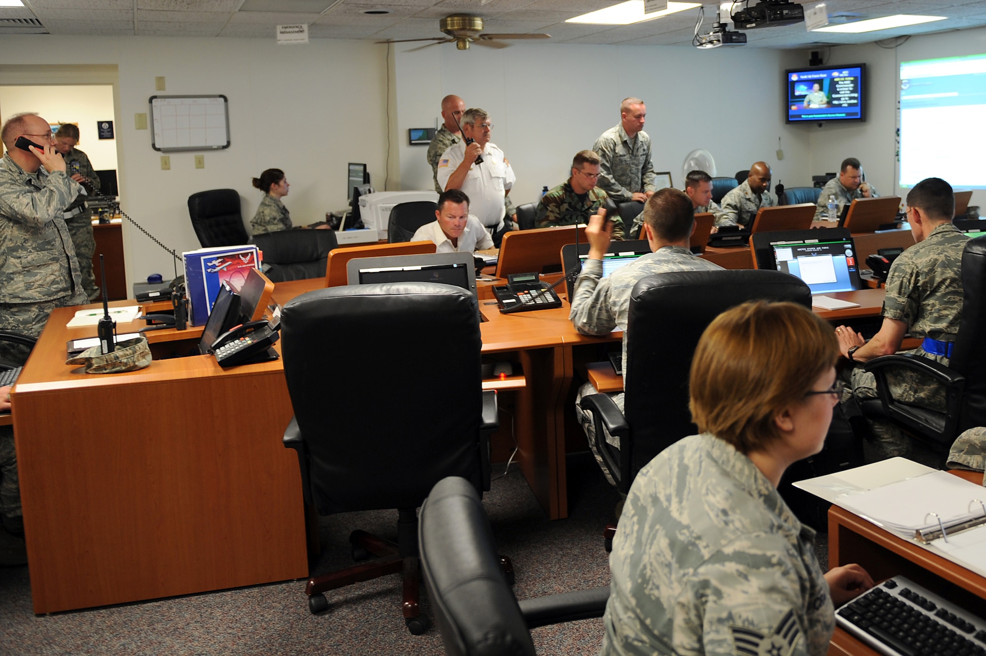 Photos: Exercise tests emergency response teams > Scott Air Force Base ...