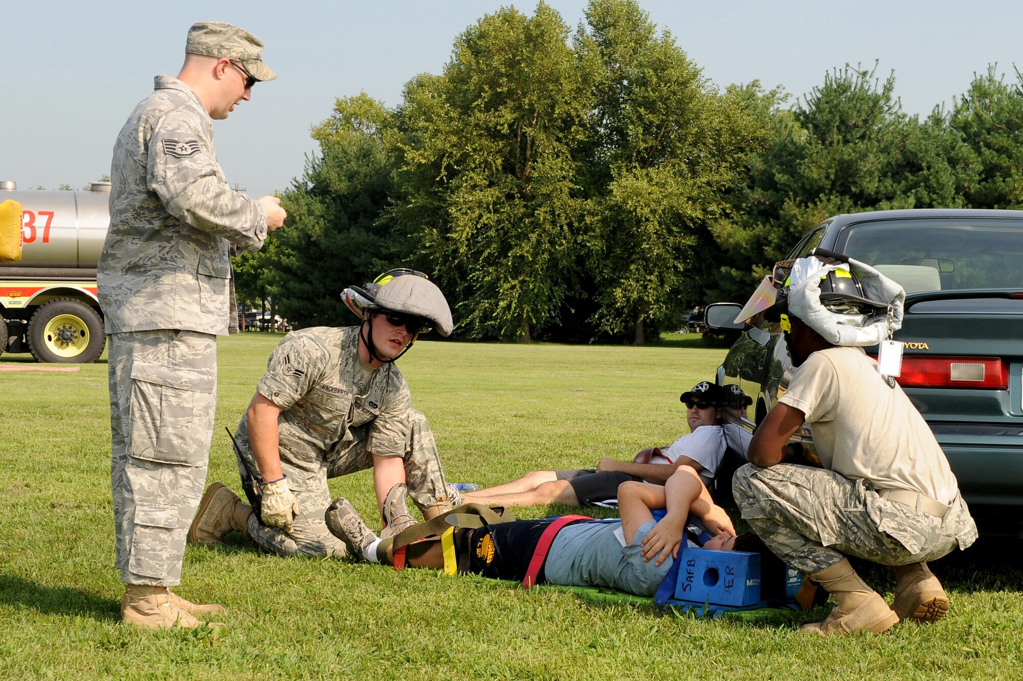 Photos: Exercise tests emergency response teams > Scott Air Force Base ...