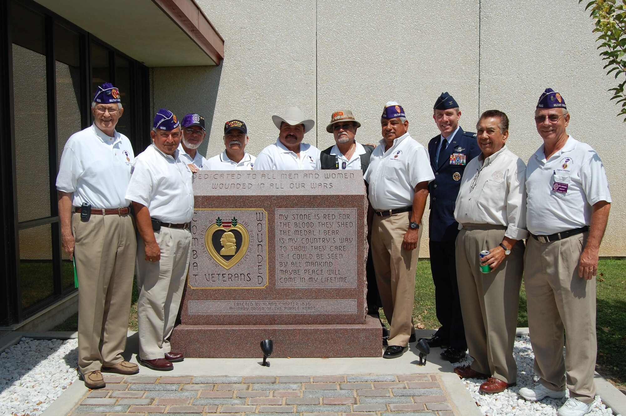 Del Rio dedicates memorial > Laughlin Air Force Base > News