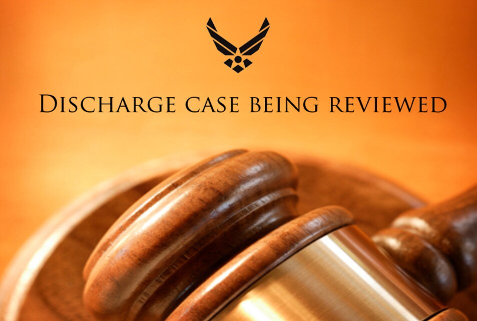 Air Force officials clarify status of officer discharge case > United ...