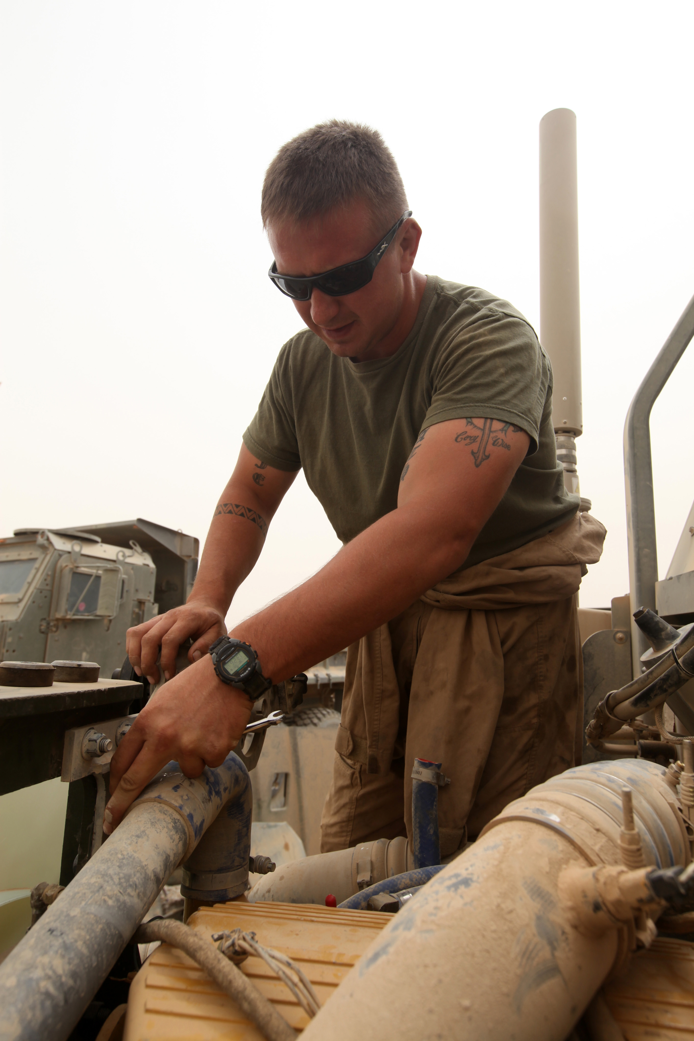 From Car Dealership to Afghanistan: Marine Mechanic Innovates Repair of ...