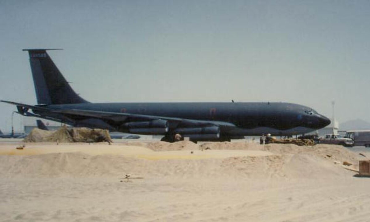 The Desert - 20 years ago > 190th Air Refueling Wing > Display