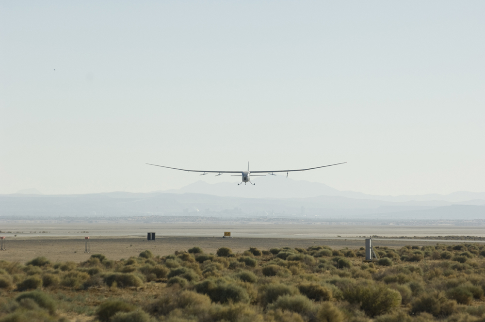 Global Observer makes first flight > Edwards Air Force Base > News