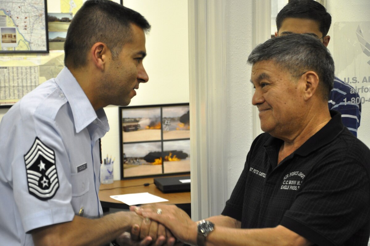 Newly appointed chief of AFRS comes home to begin world tour > Air ...
