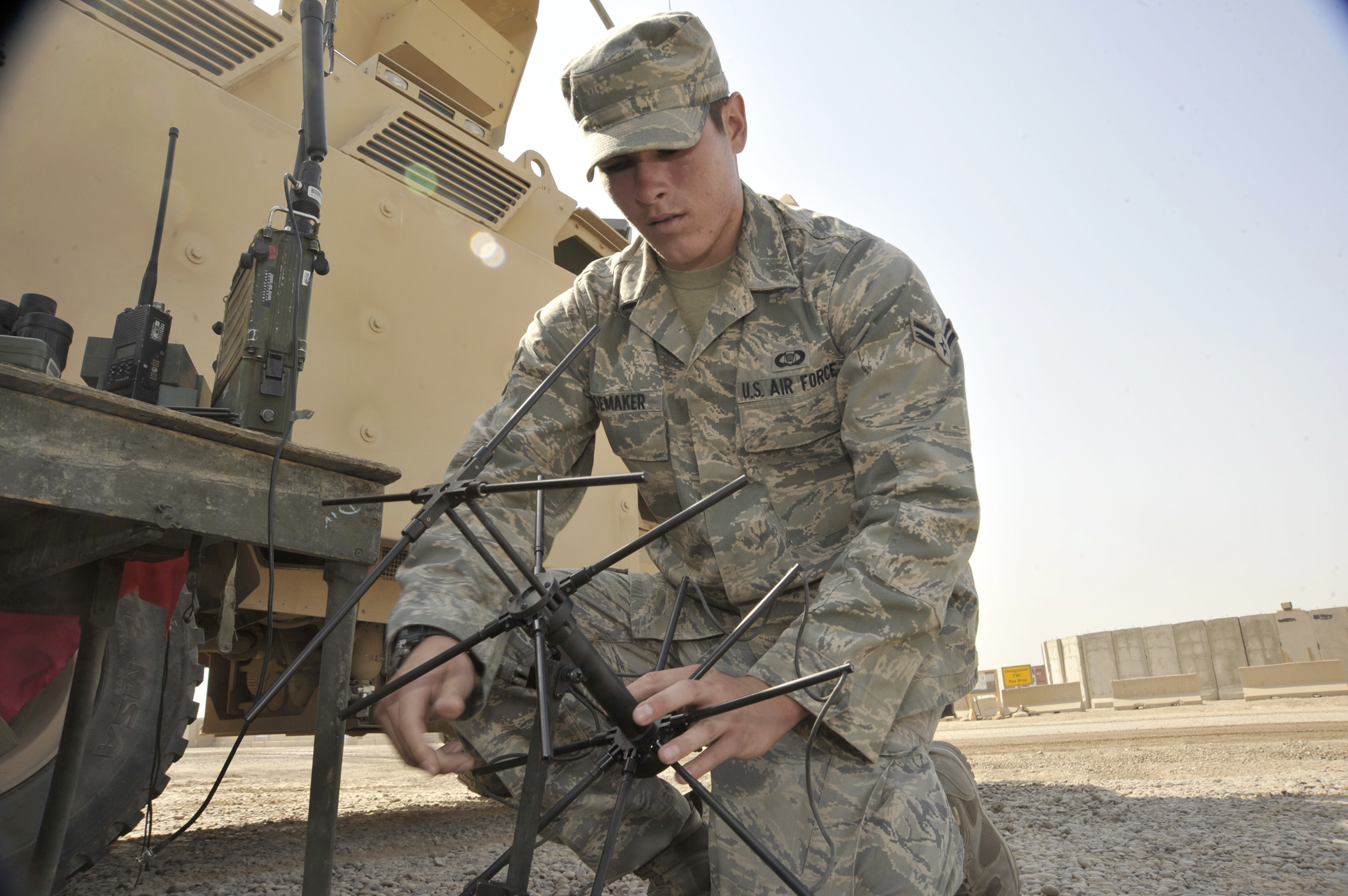 Airmen assist with Army ground movements in Iraq > United States Marine ...