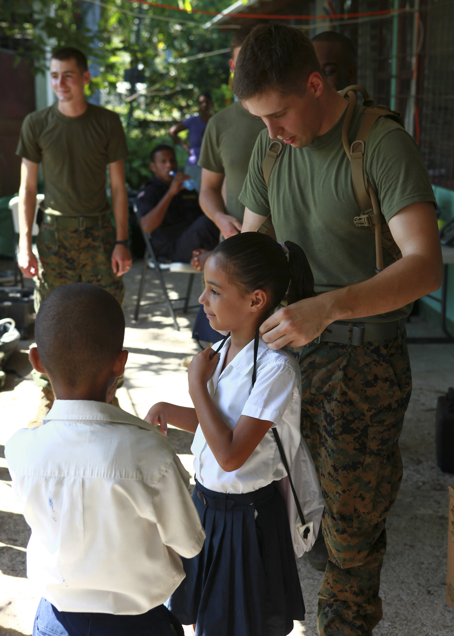 Marines bring joy to Costa Rican students > United States Marine Corps ...