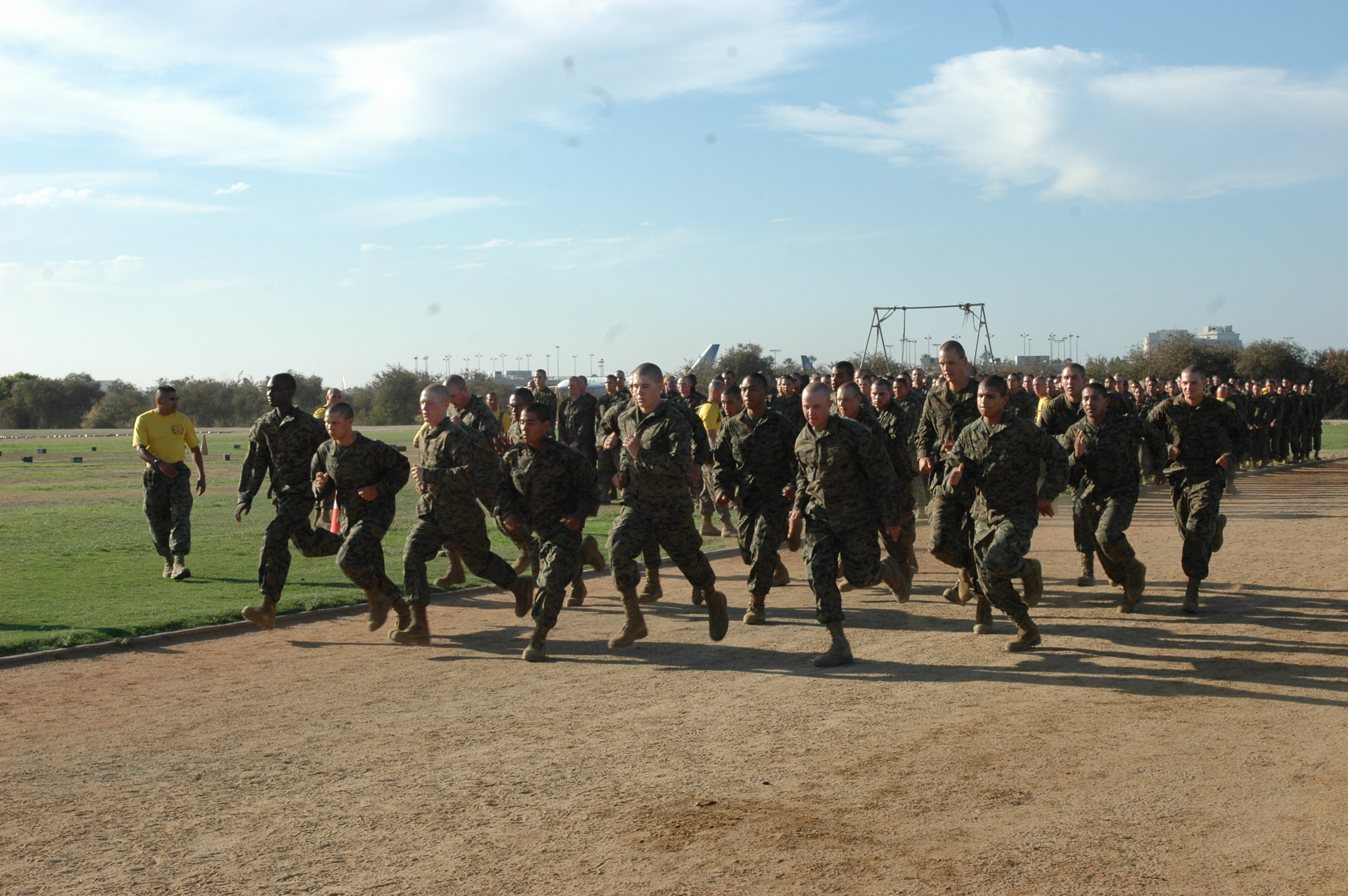 Co. F recruits test endurance, agility, strength in CFT > United States ...