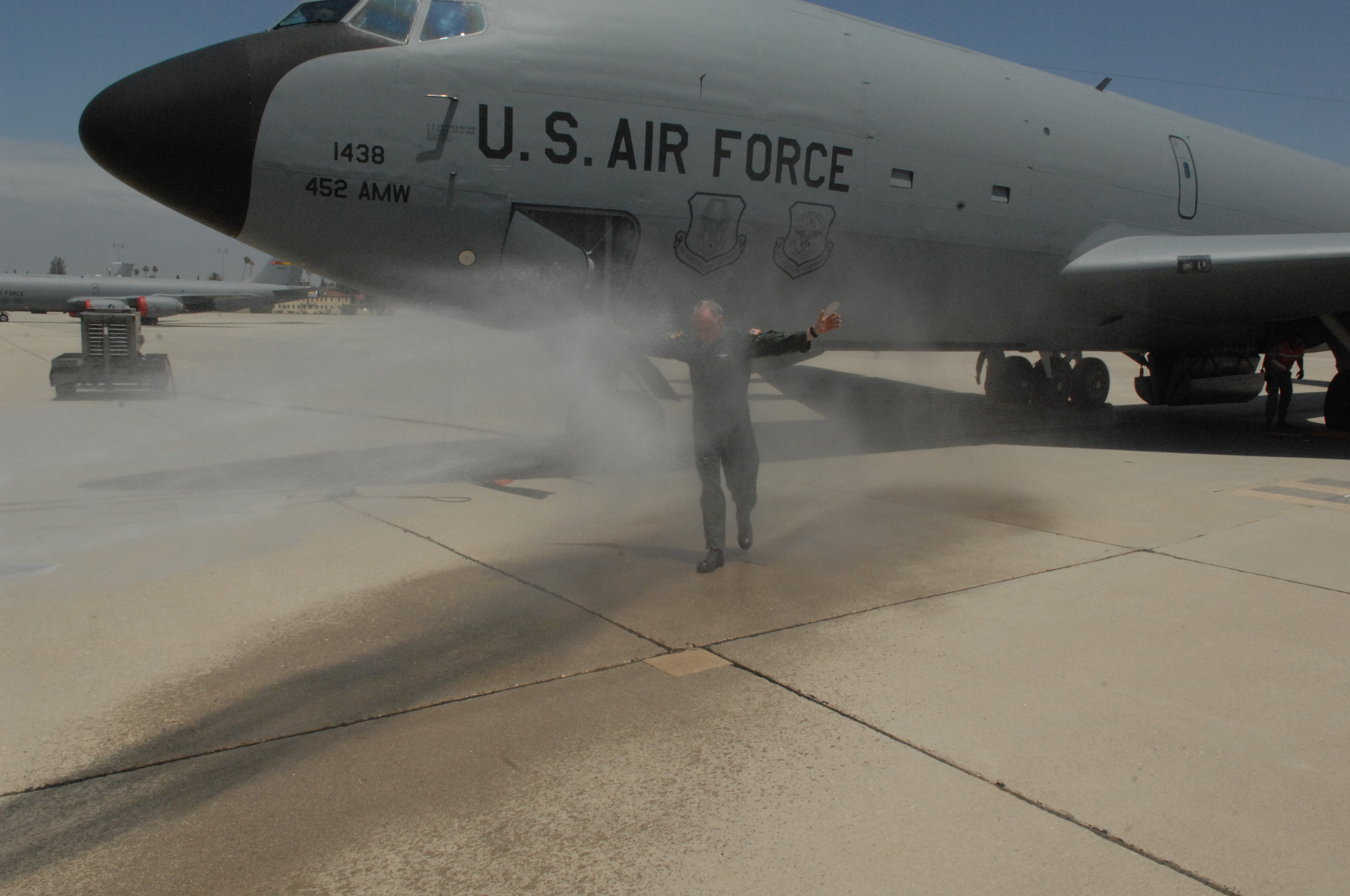 Final Flight for Lt. Col. Dave Tully, 336th Air Refueling Squadron ...