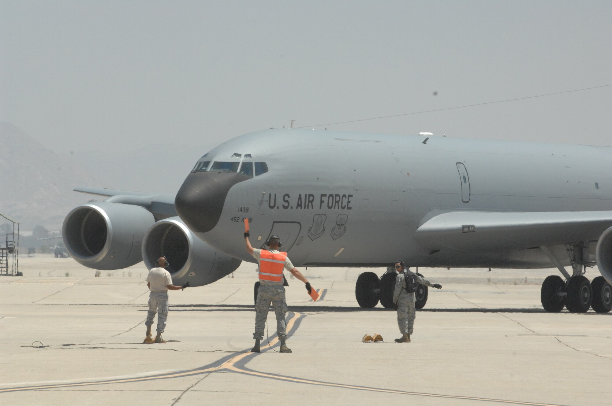 Final Flight for Lt. Col. Dave Tully, 336th Air Refueling Squadron ...