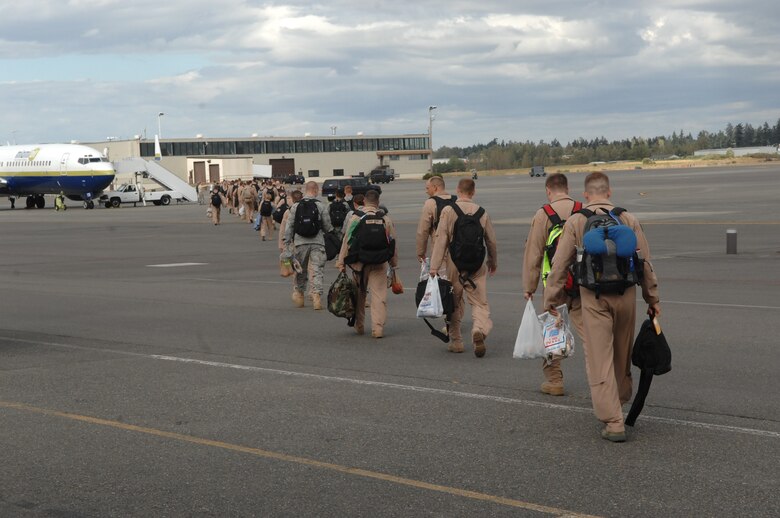 Joint Base Lewis-McChord unit deploys for overseas contingency ...
