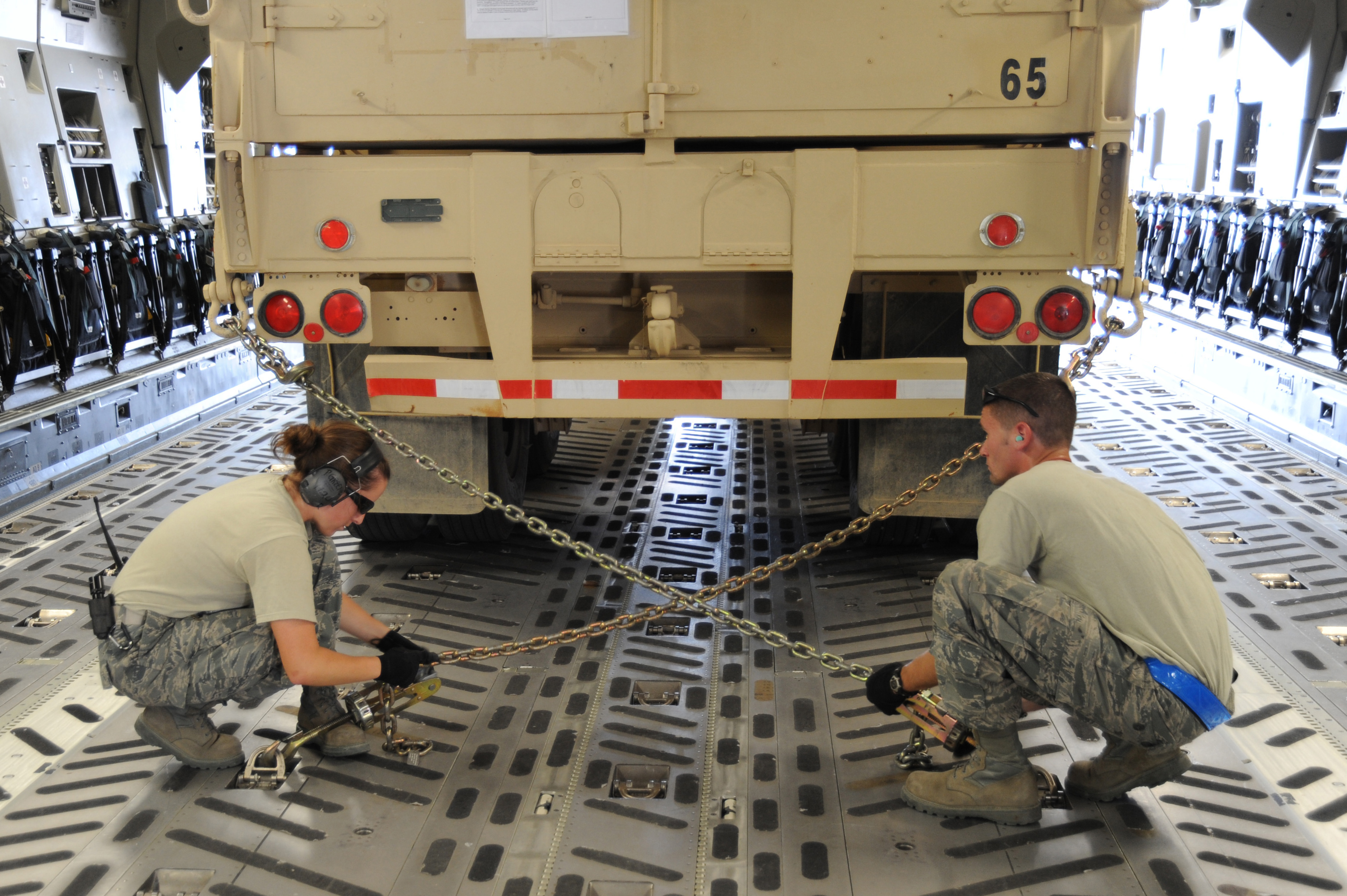 Deployed Airmen deliver helium to U.S. Central Command area of ...