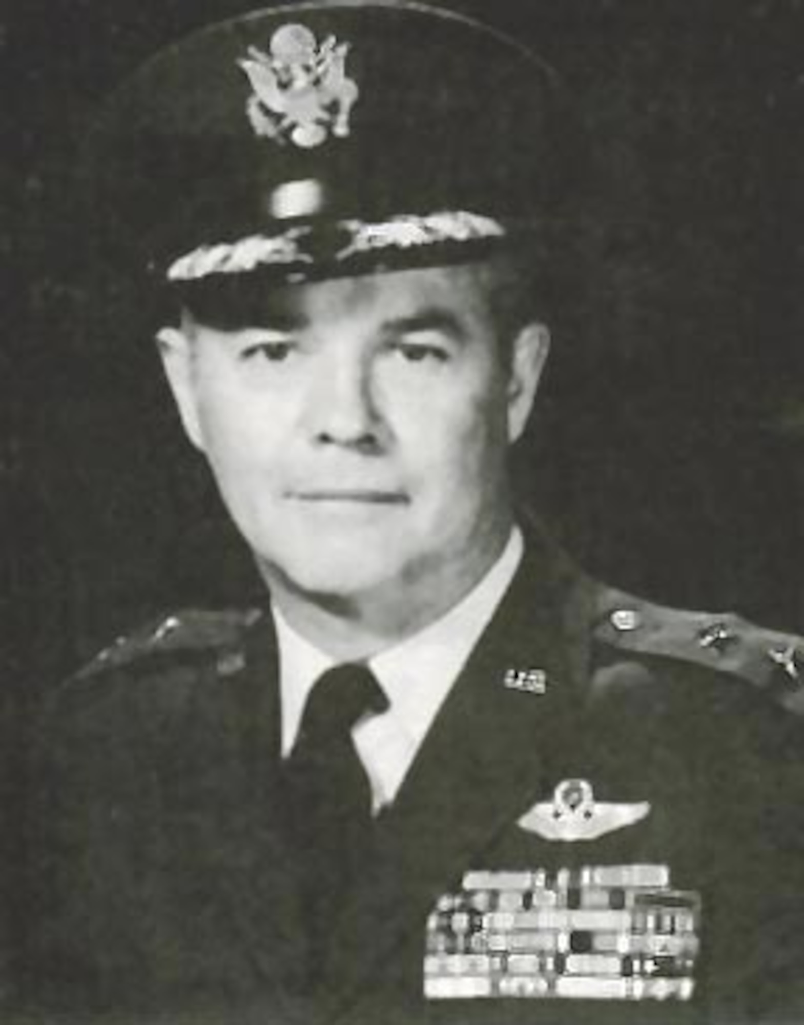 MAJOR GENERAL RALPH S. SAUNDERS > Air Force > Biography Display