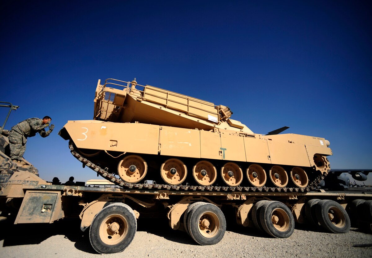 Air Force C-17s deliver Abrams tanks to Afghanistan > Air Mobility ...