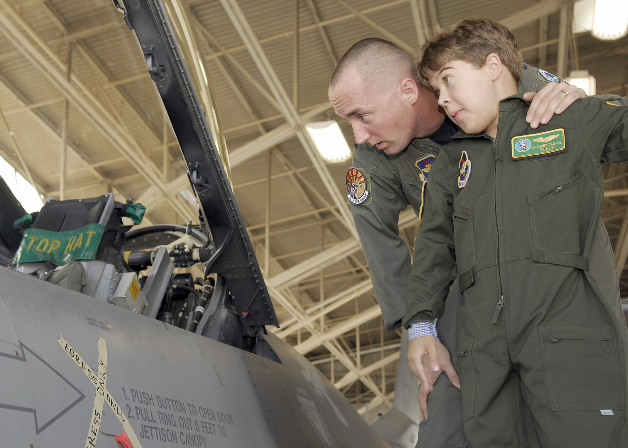 Eleven-year-old becomes F-16 pilot > Luke Air Force Base > Article Display