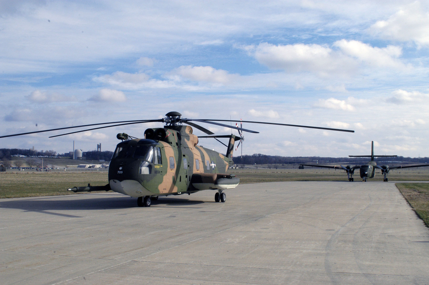 Sikorsky HH-3E Jolly Green Giant > National Museum of the United States ...