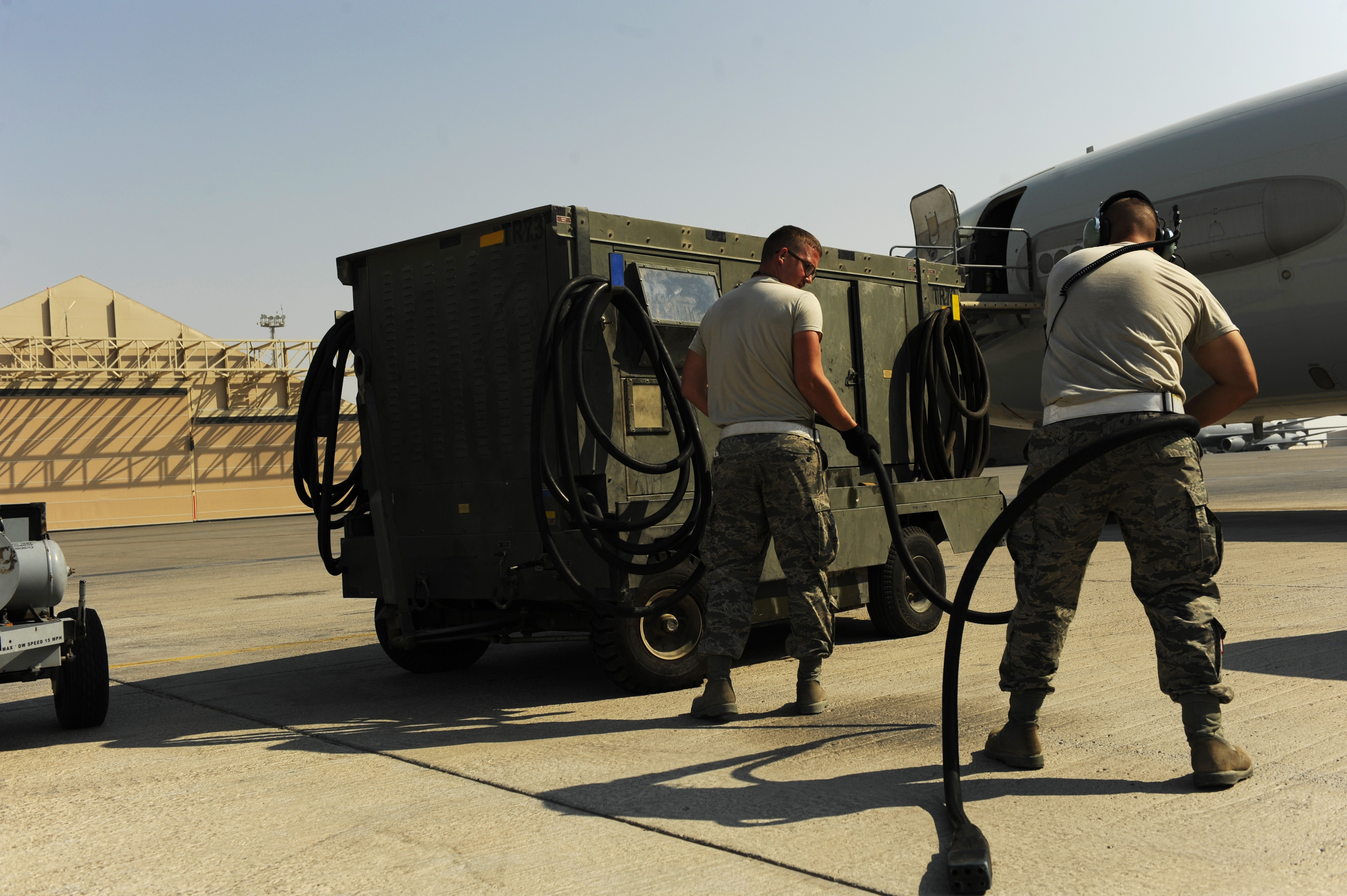 Crew chiefs, specialists keep aging AWACS in the air > U.S. Air Forces ...