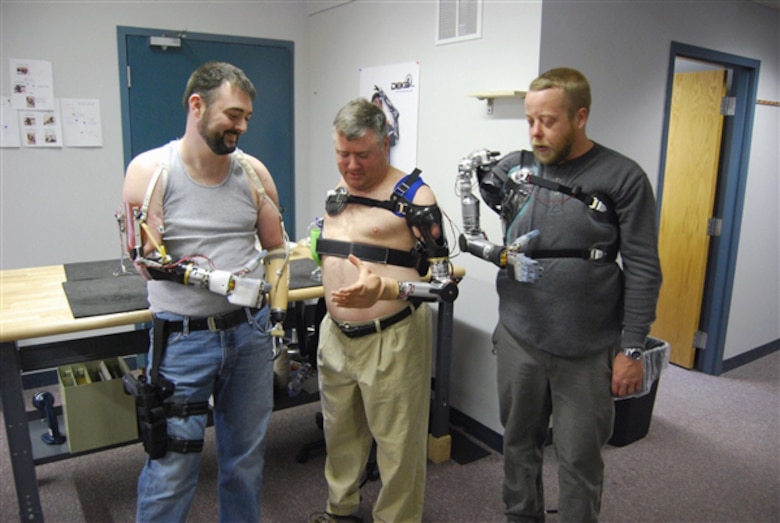 Partners build high-tech hands for wounded warriors > U.S. Air Force ...