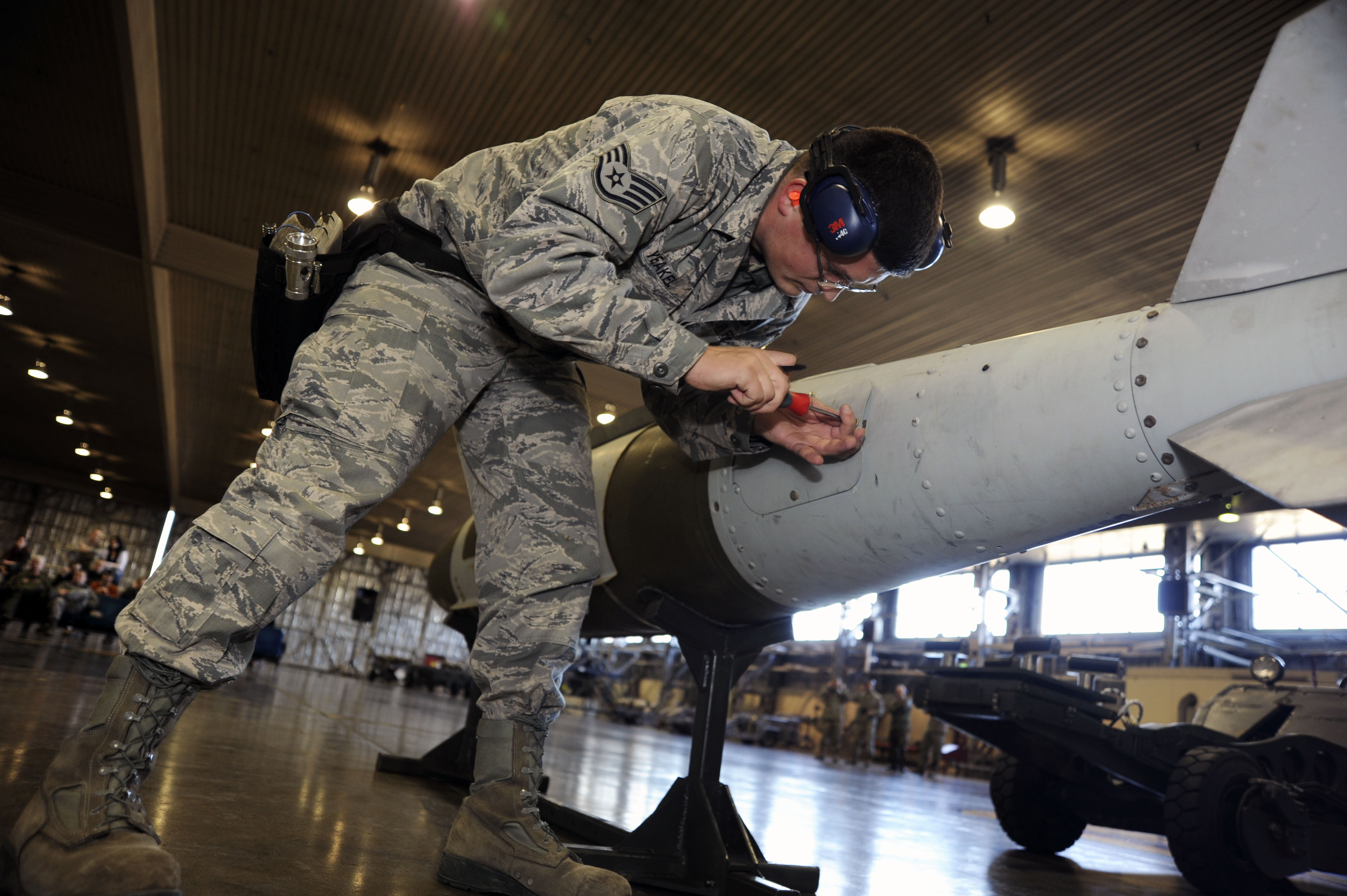 Misawa's 2010 load crew competition > Misawa Air Base > Article Display