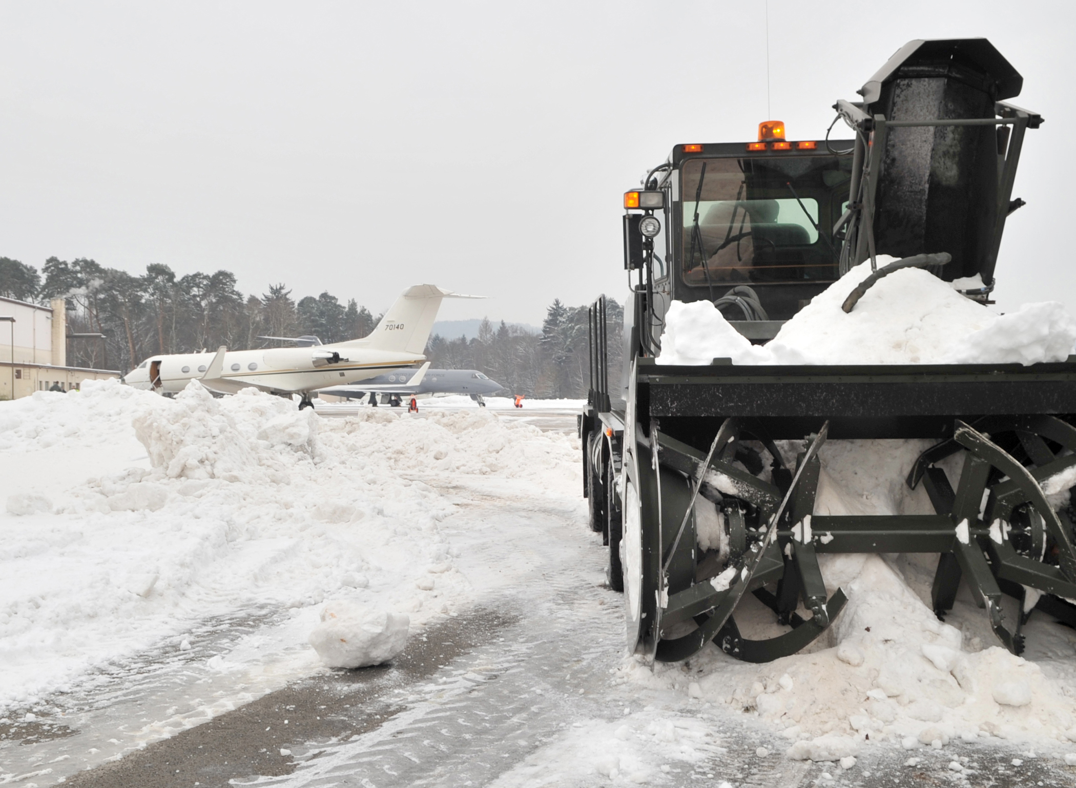 It snows in the West