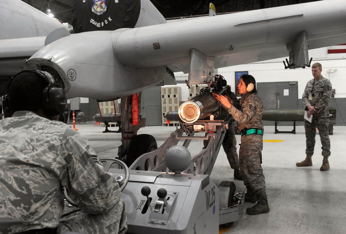Weapons load team members showcase abilities > Osan Air Base > Article ...