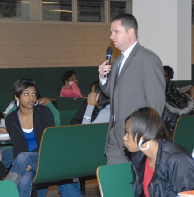 High school students experience real-life NCIS > Marine Corps Logistics ...