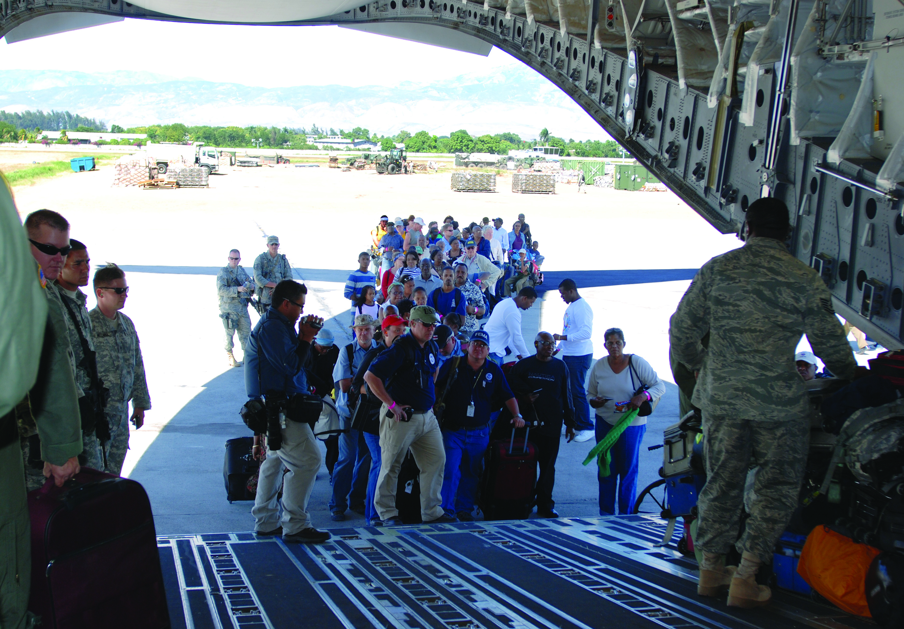 March C-17 completes five day airlift mission in support of Operation ...