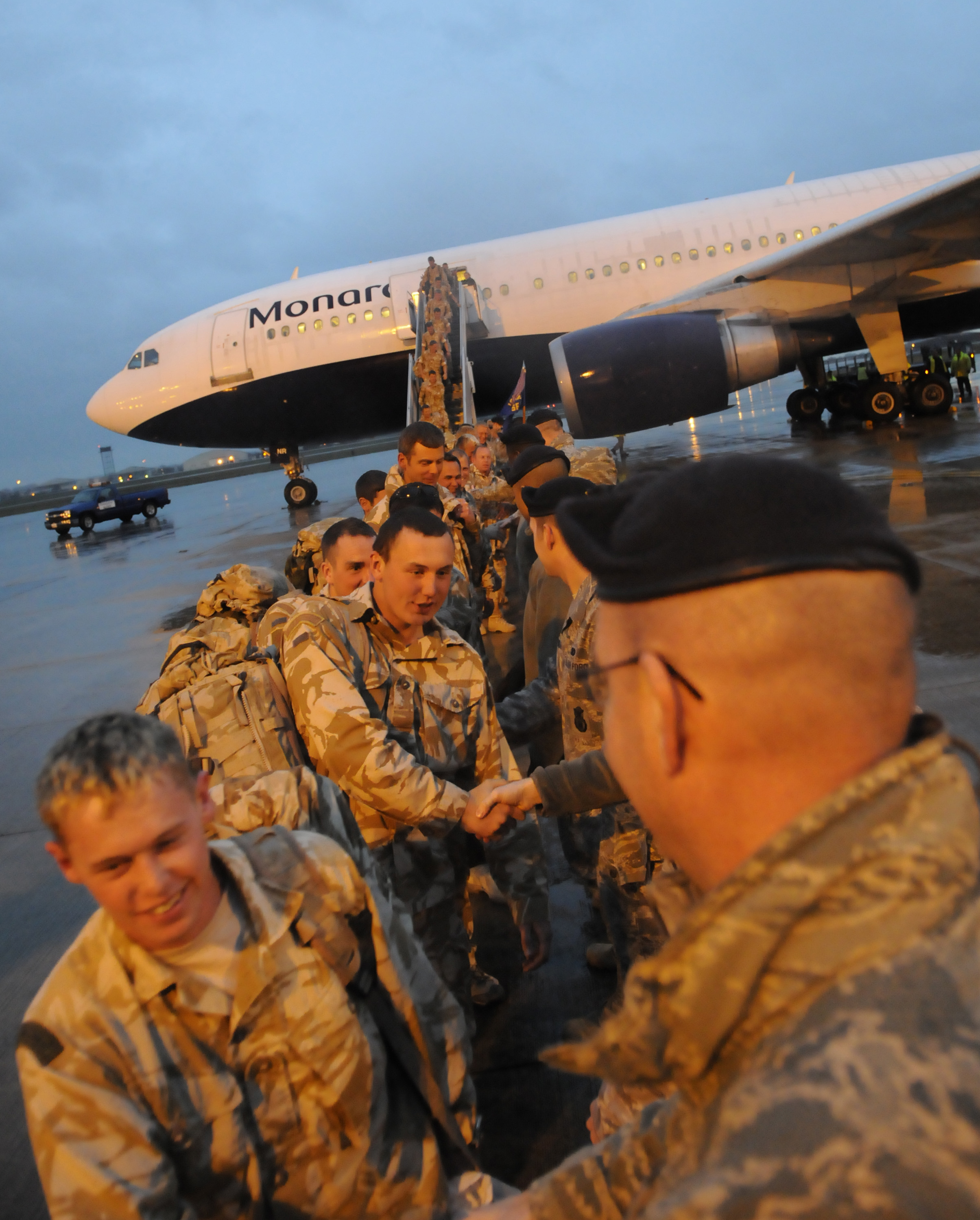 RAF airmen redeploy through RAF Mildenhall > Royal Air Force Mildenhall ...