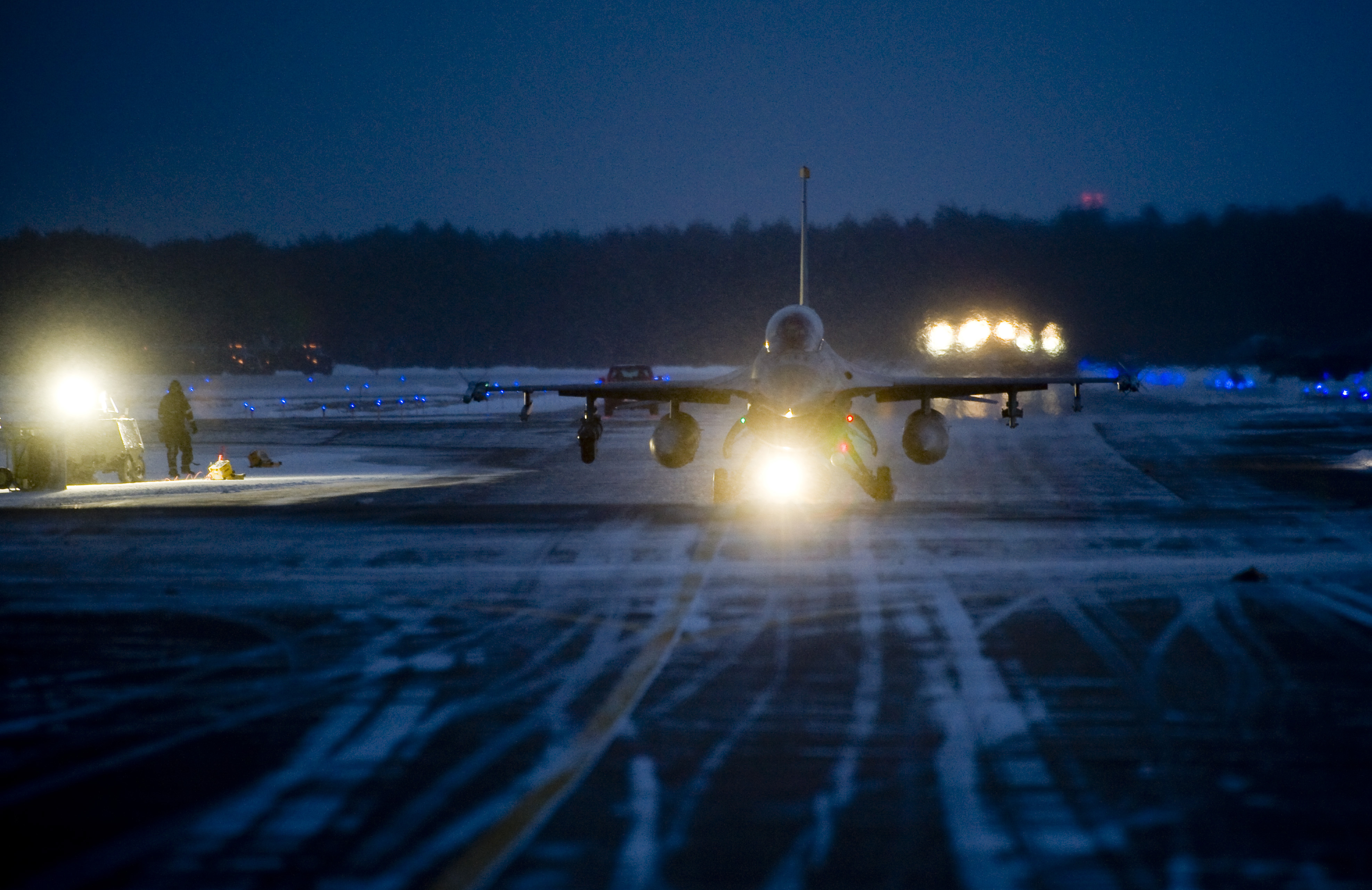 Falcons rise with the sun > Misawa Air Base > Article Display