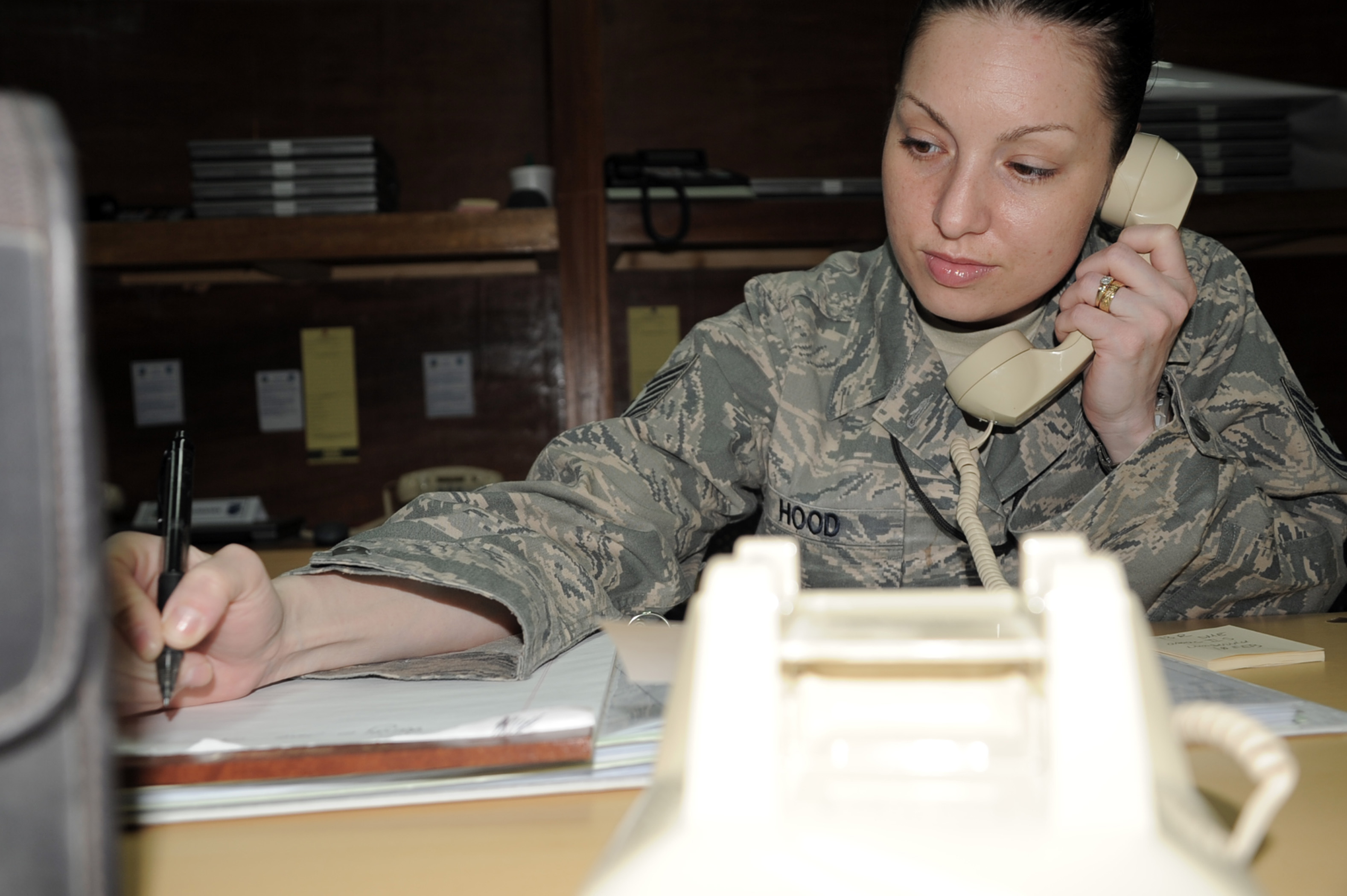 Combat zone controllers 'critical link' in deployed wing ops > Air ...