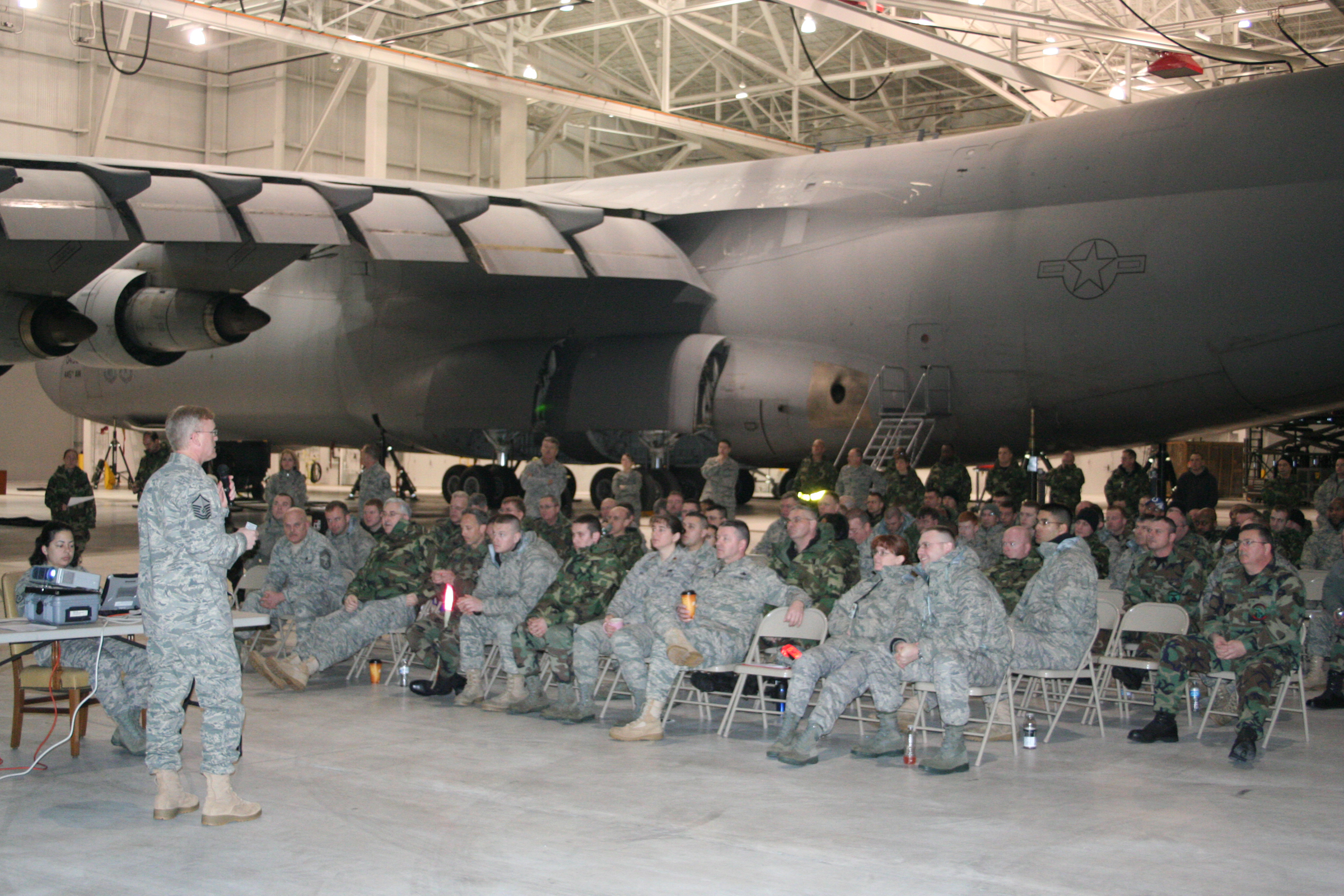 445th Maintenance Group's mega training > 445th Airlift Wing > Article ...