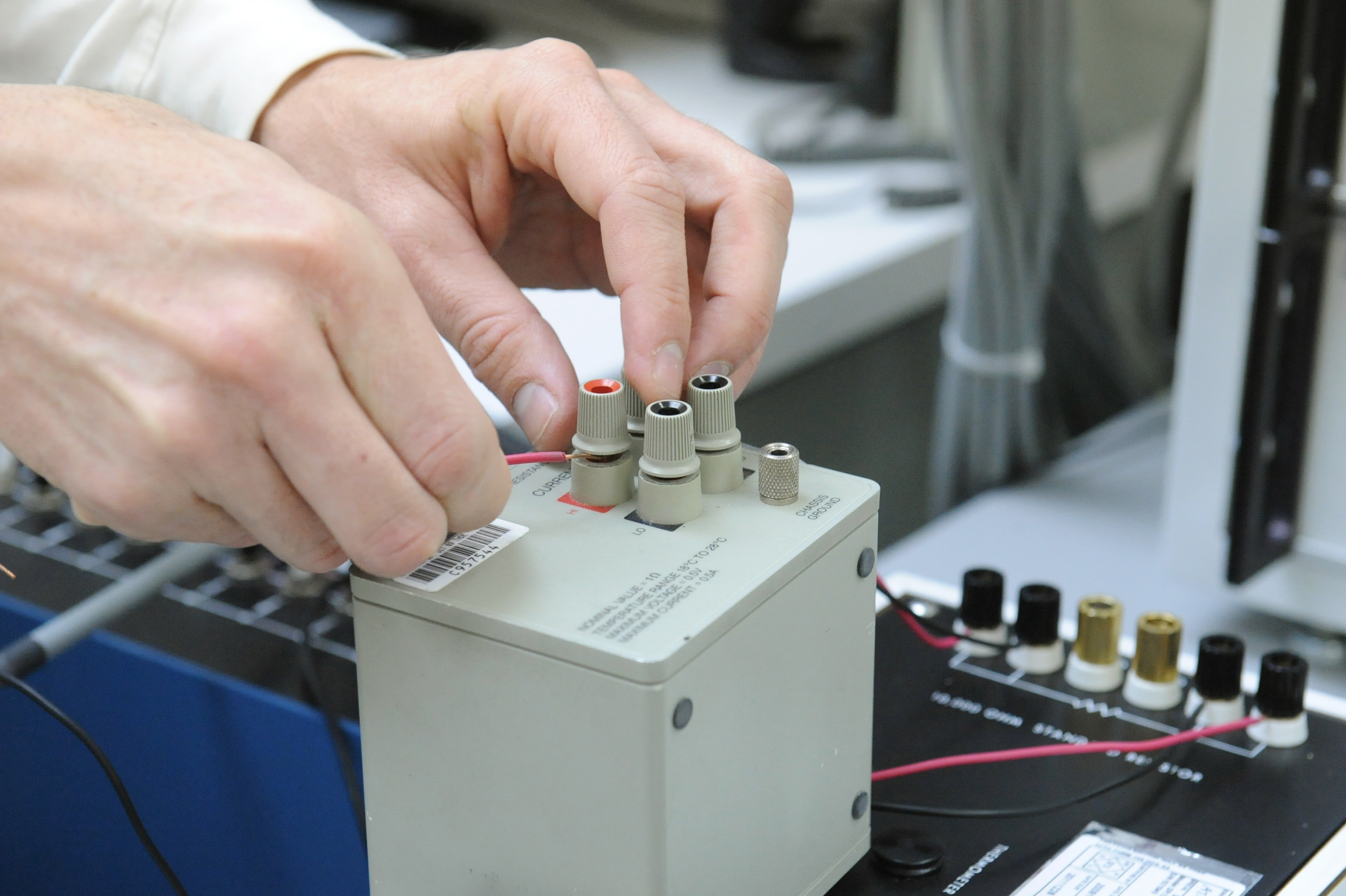 Technicians calibrate > Seymour Johnson Air Force Base > Article Display
