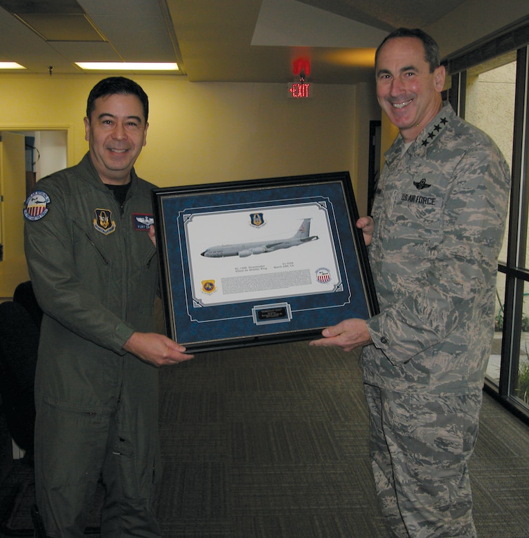 Air Mobility Commander, Gen. Raymond E. Johns, visits March Air Reserve ...