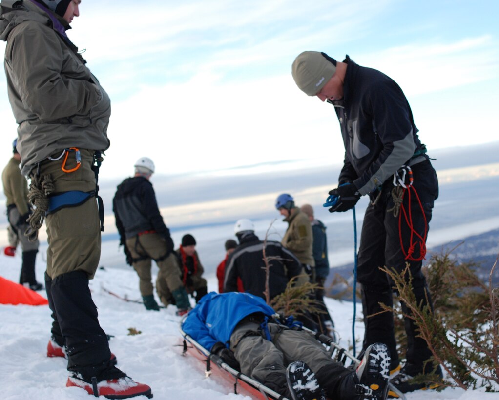 Stokes litter training