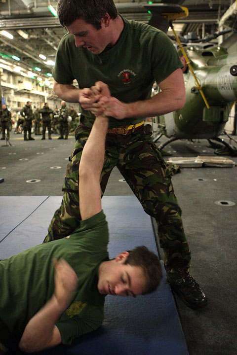 MCMAP onboard training > United States Marine Corps Flagship > News Display