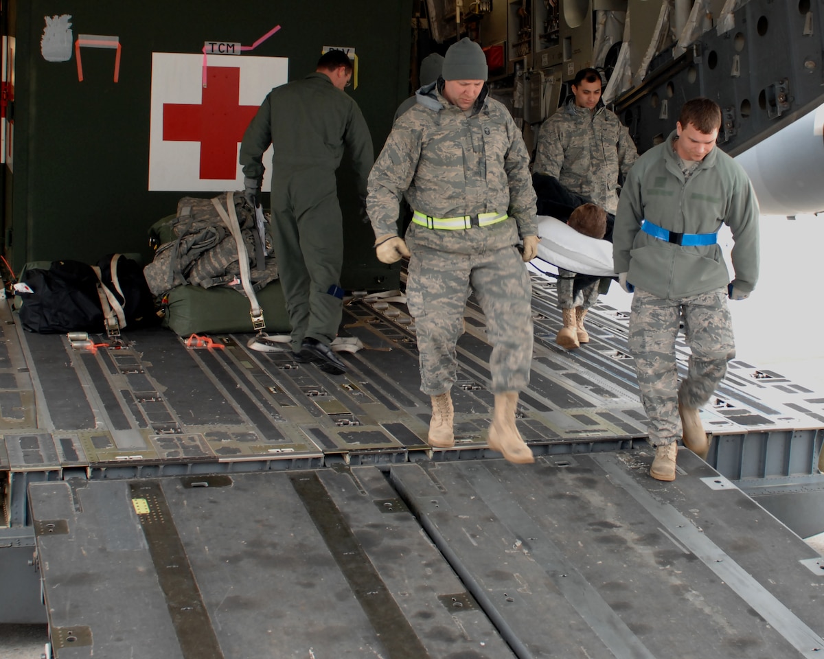 Medical teams, volunteers care for patients > Scott Air Force Base ...