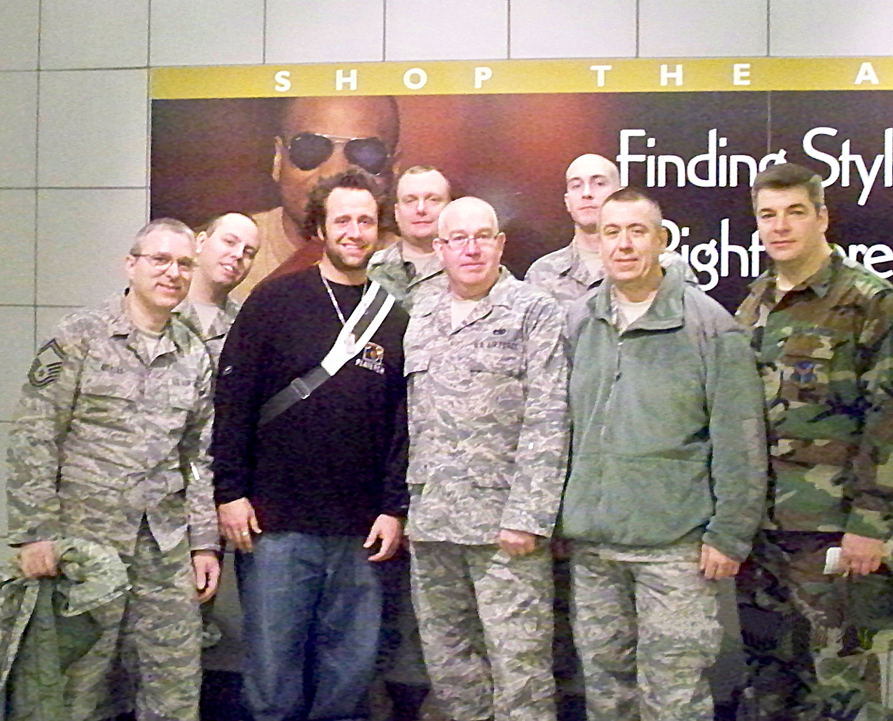 32nd APS deployment kicks off with Jeff Reed > Pittsburgh Air Reserve ...