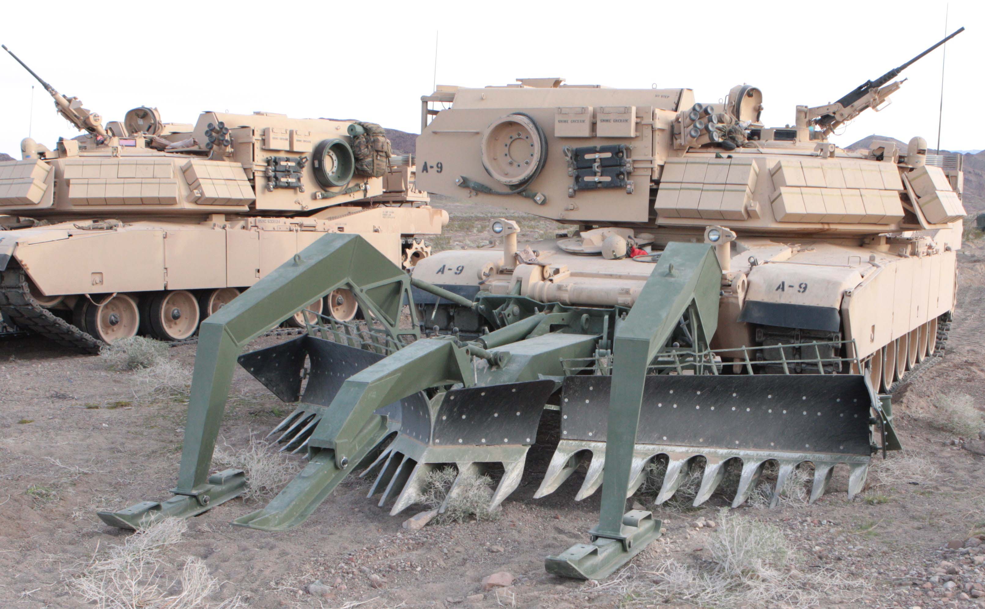 M1 ABV - Assault Breacher Vehicle - JapaneseClass.jp