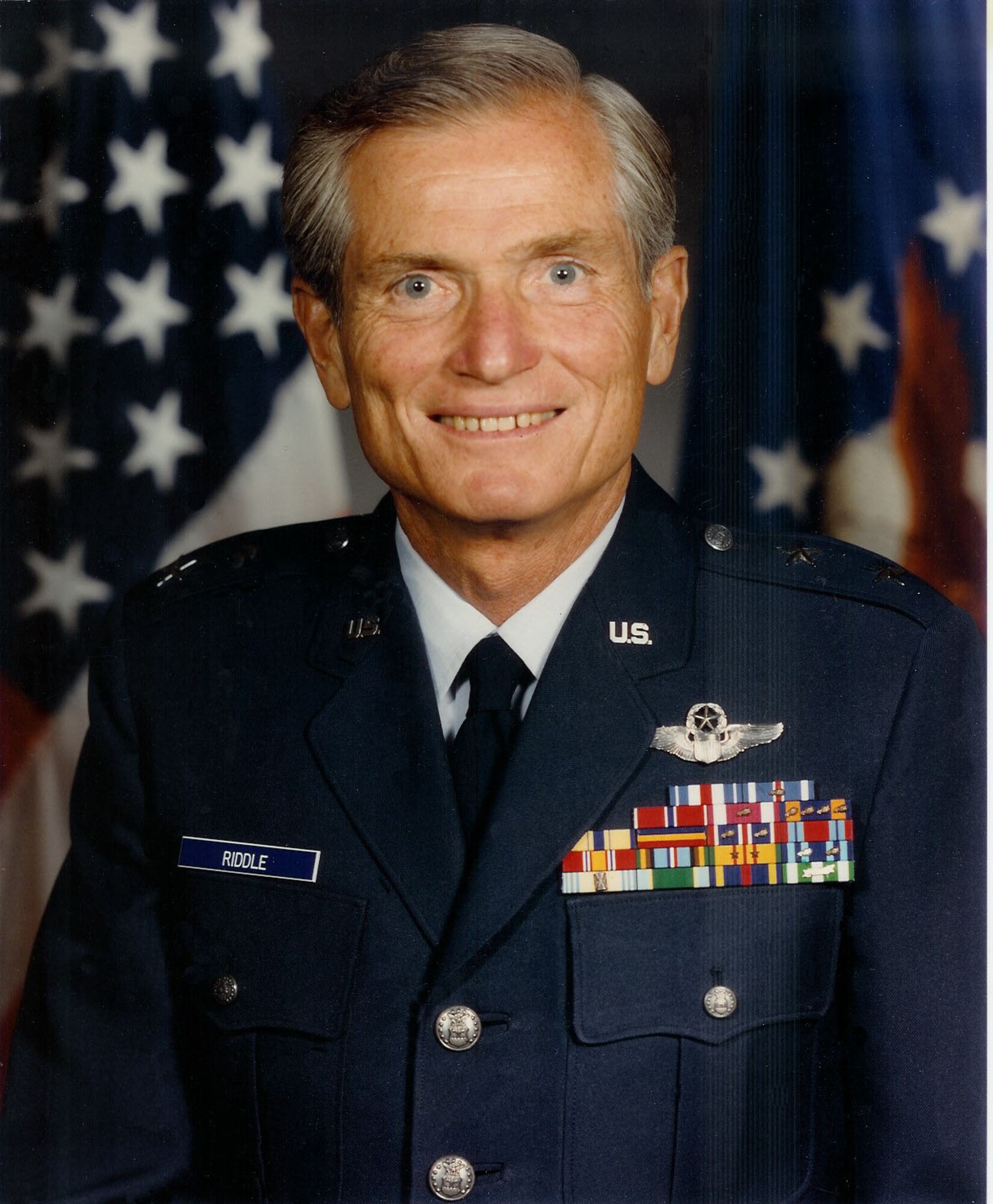 MAJOR GENERAL JOHN D. RIDDLE > Air Force > Biography Display