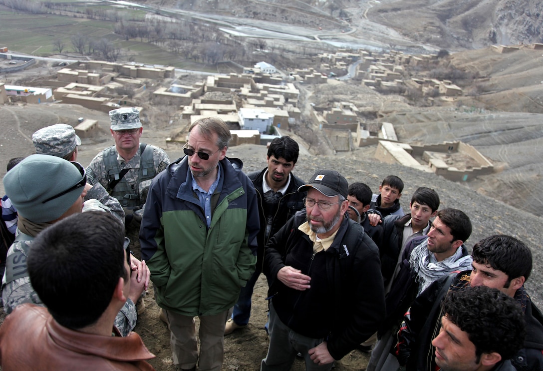 Jim Dehart, left, an advisor from the U.S. State Department, Jim ...