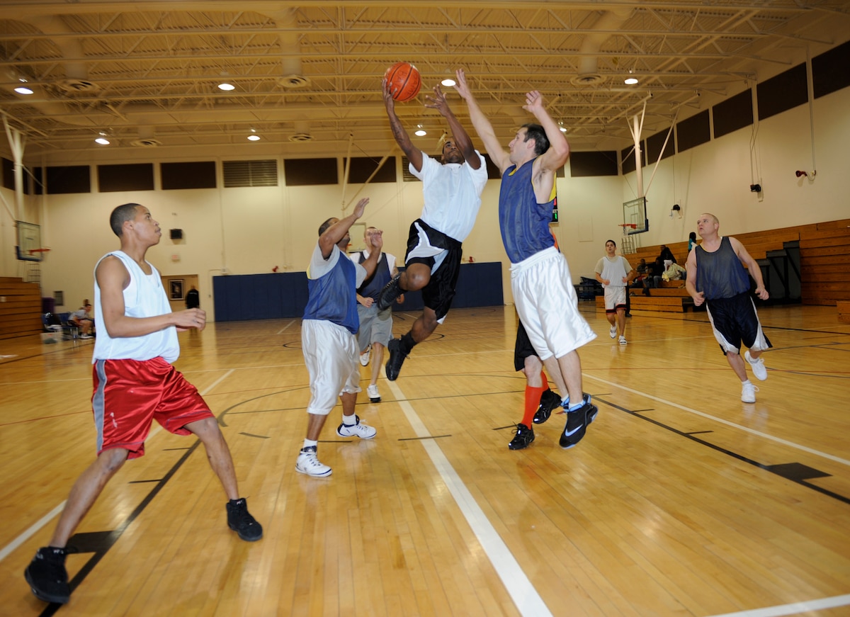 Gunfighters participate in intramural basketball > Mountain Home Air ...
