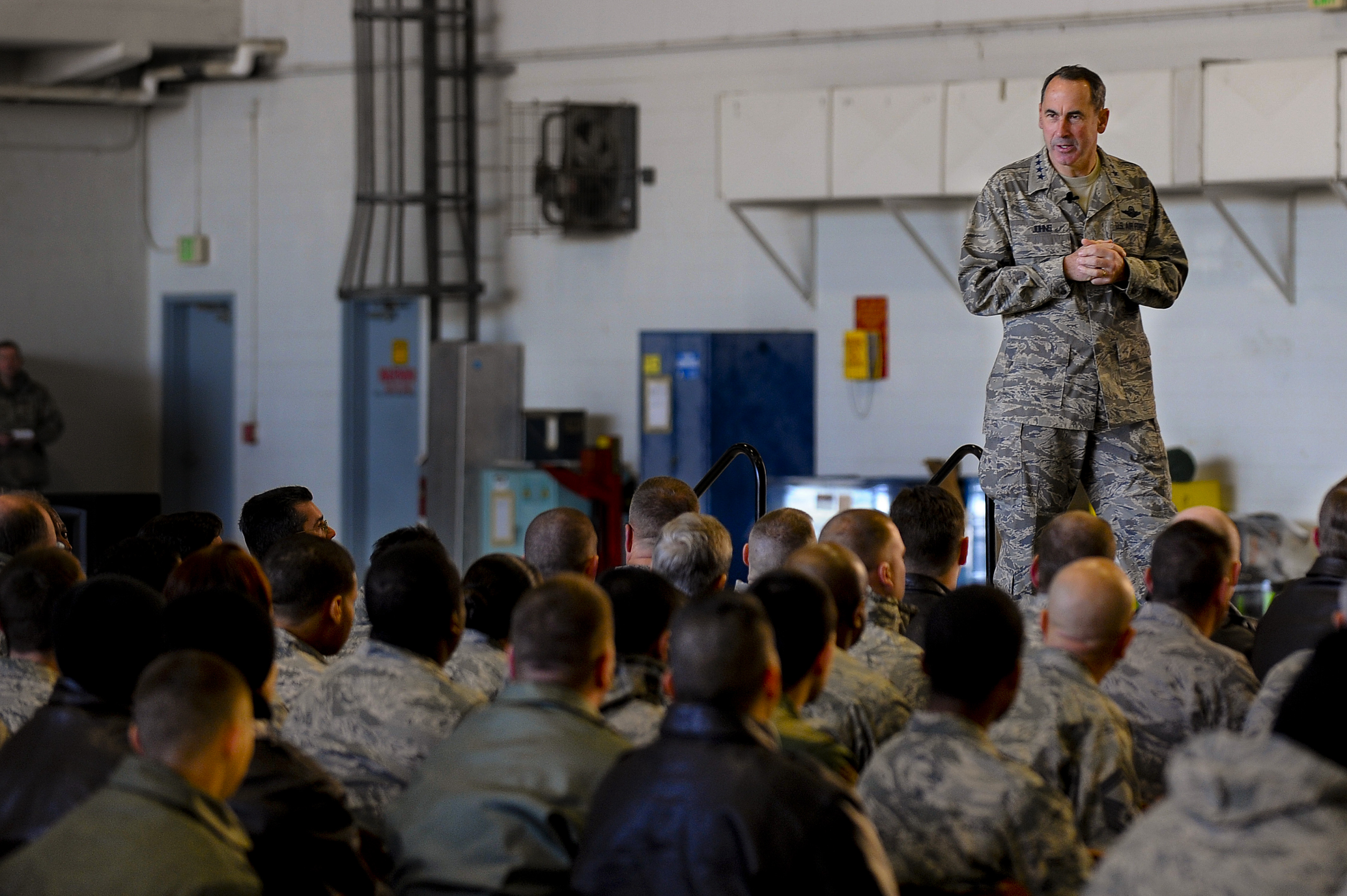 AMC Commander visits Georgia, Florida wings > Air Mobility Command ...