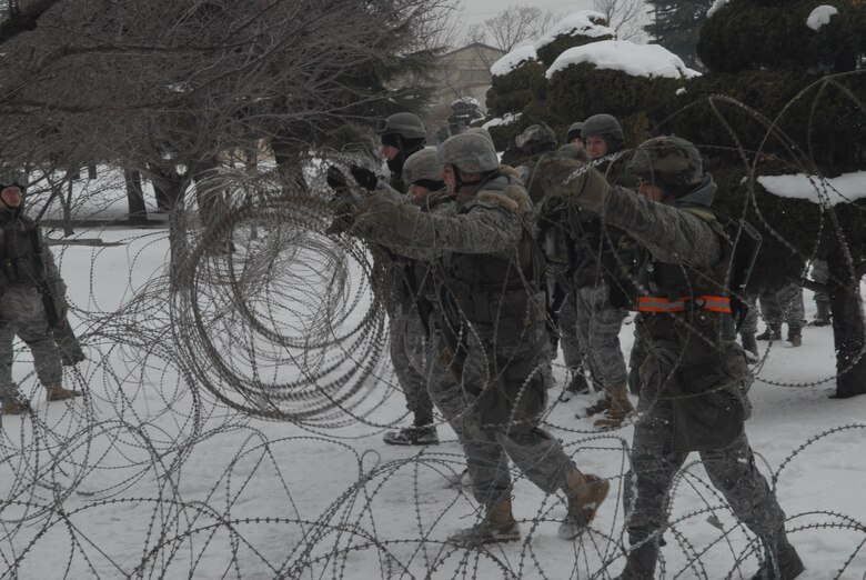 Wolf Pack kicks off first exercise of '10 > Pacific Air Forces ...