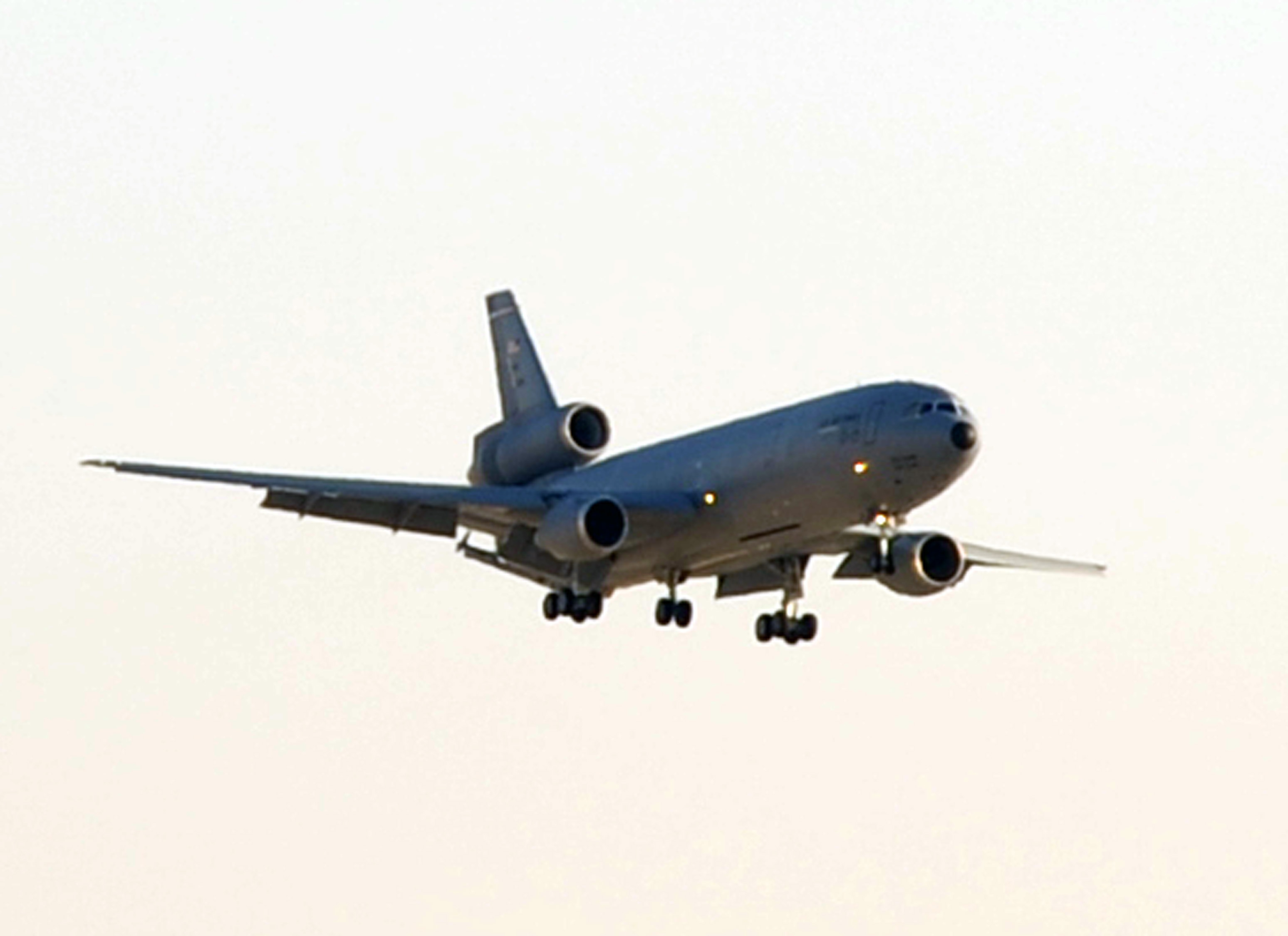 Photo essay: KC-10 Extender returns from combat air refueling > Joint ...