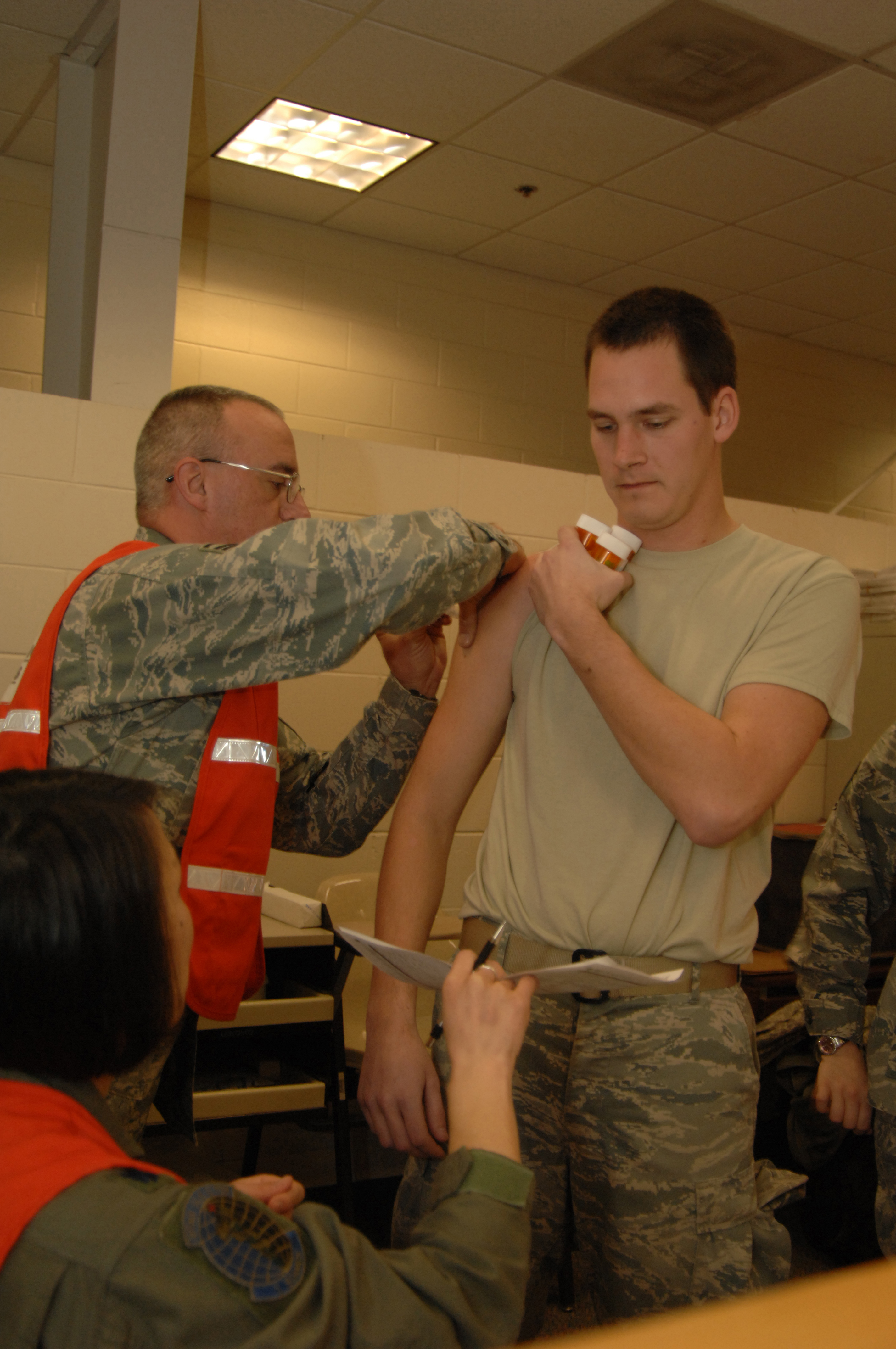 Special Tactics Airmen provide humanitarian relief to Haiti > Air Force ...