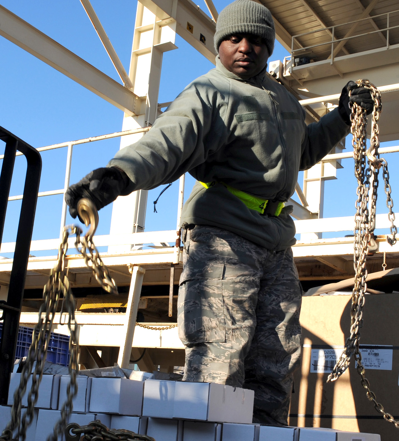 Joint Team Charleston takes on cargo operations at CAFB
