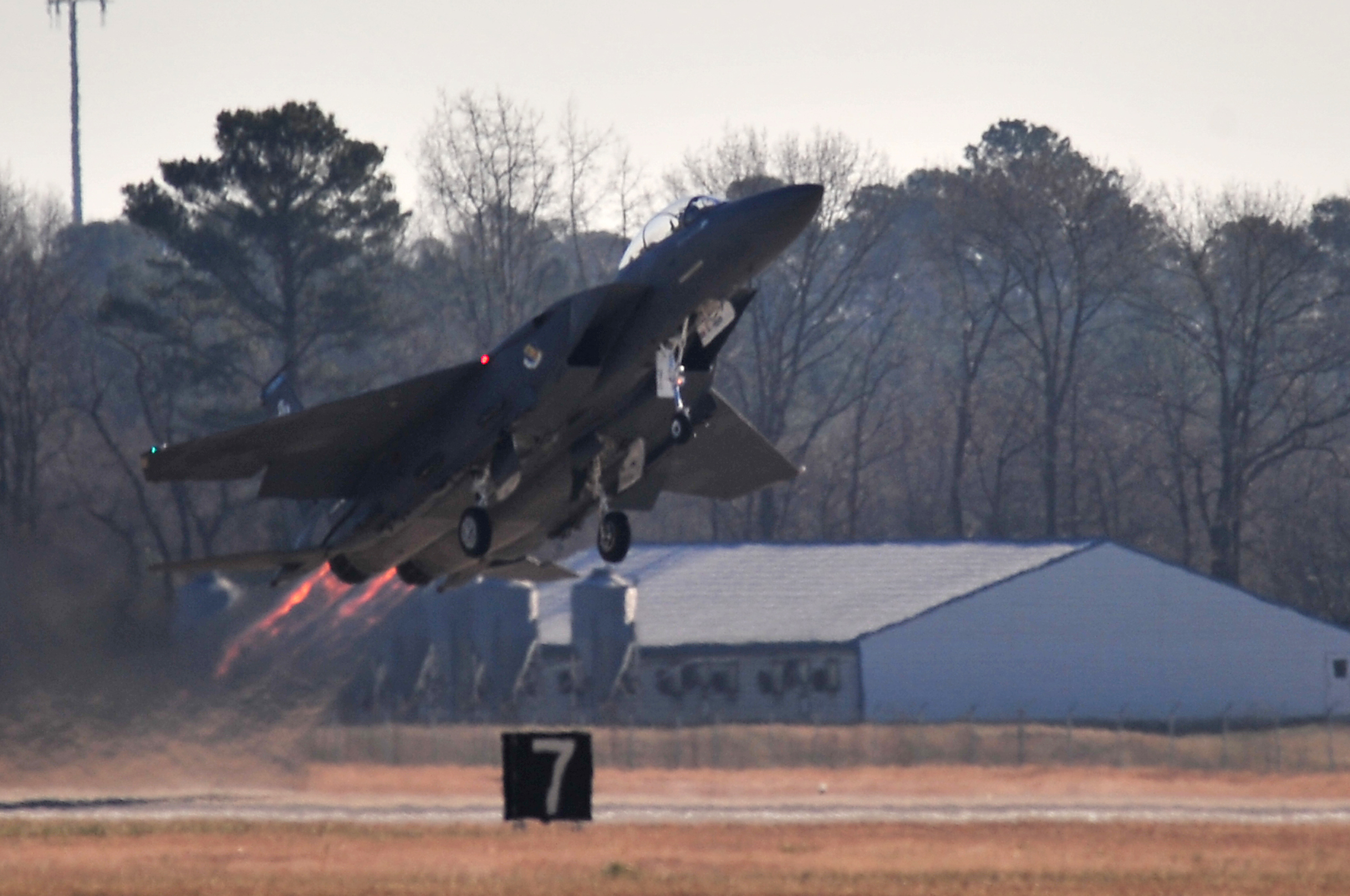 Strike Eagle demo team showcases capabilities, says 'thanks' > Seymour ...