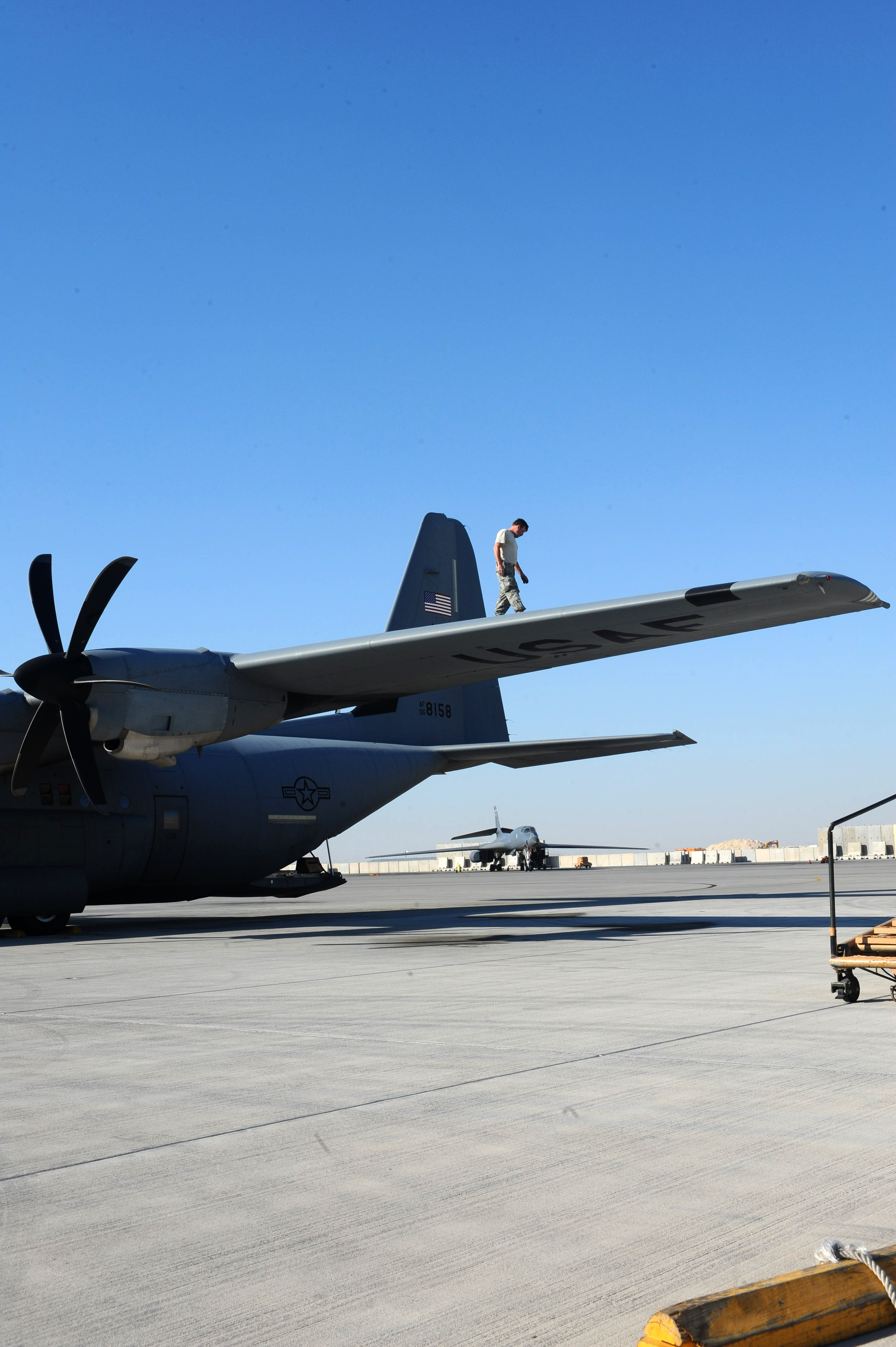 Deployed Reserve unit sets benchmark for airlift > Air Force Reserve ...