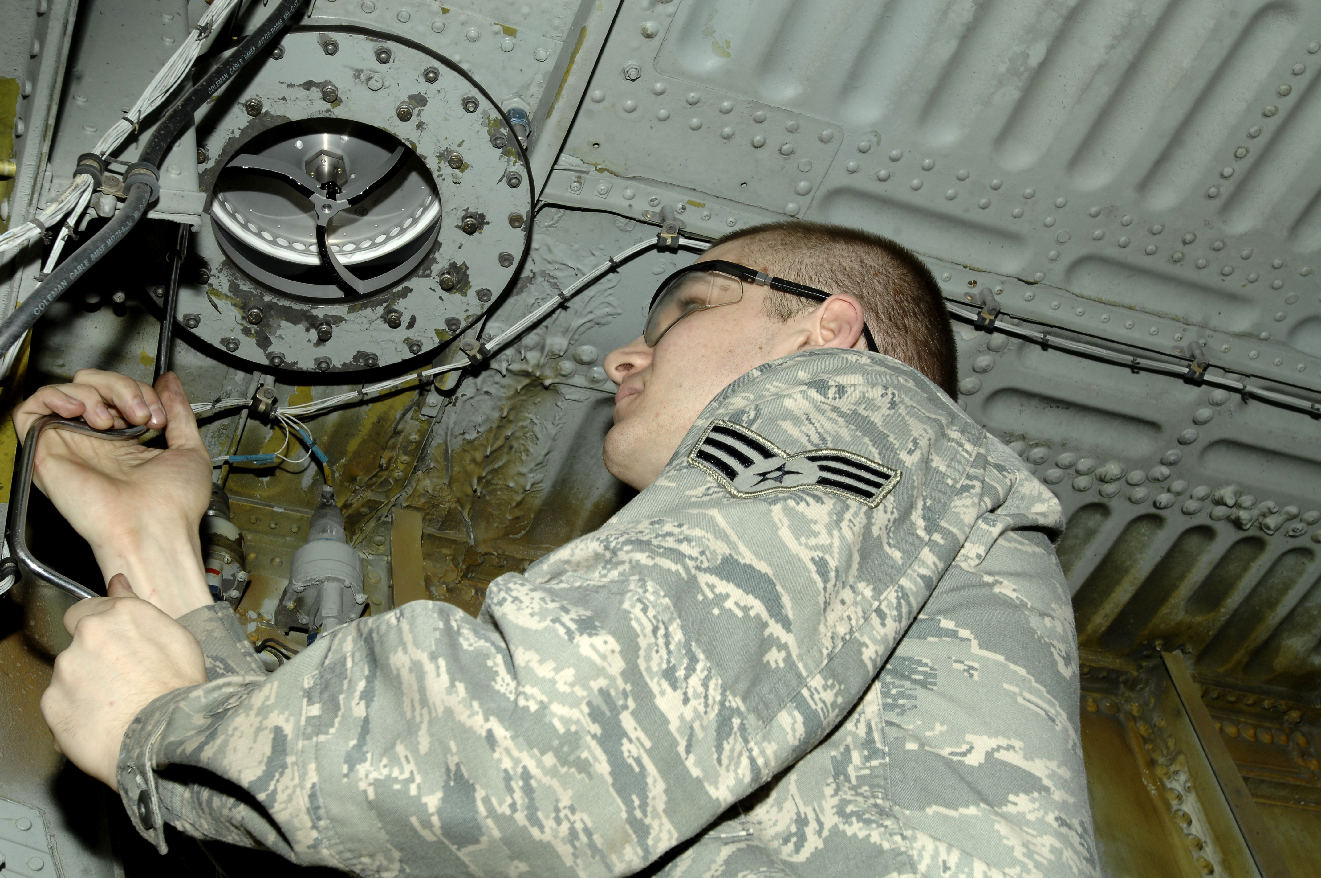 ISO DOCK PHOTO FEATURE