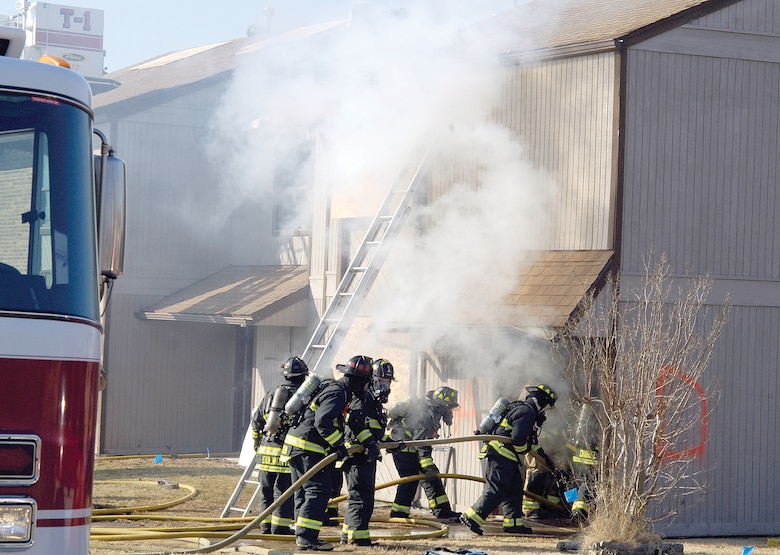 Where there’s smoke...there’s fire training > Tinker Air Force Base ...