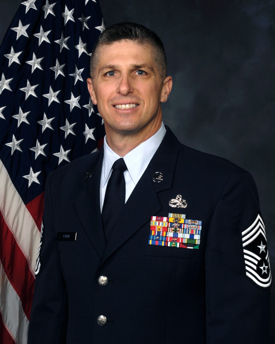 AFMC command chief to retire > Air Force Materiel Command > Article Display